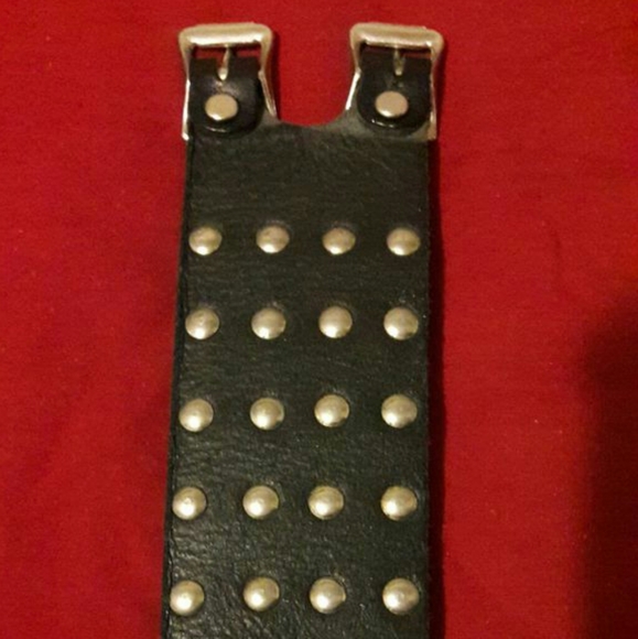 Hot Topic | Jewelry | Vintage Hot Topic Spiked Leather Cuff | Poshmark